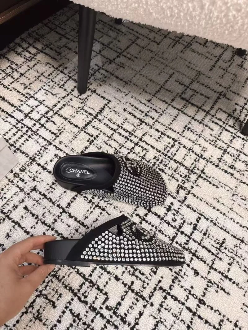 Accurate model Chanel Slippers