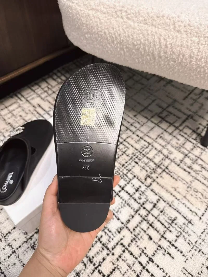 High accuracy Chanel Slippers
