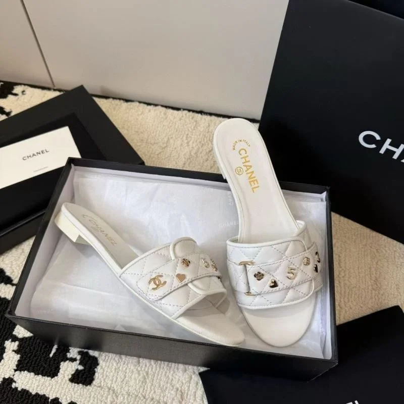 Inexpensive Chanel Slippers