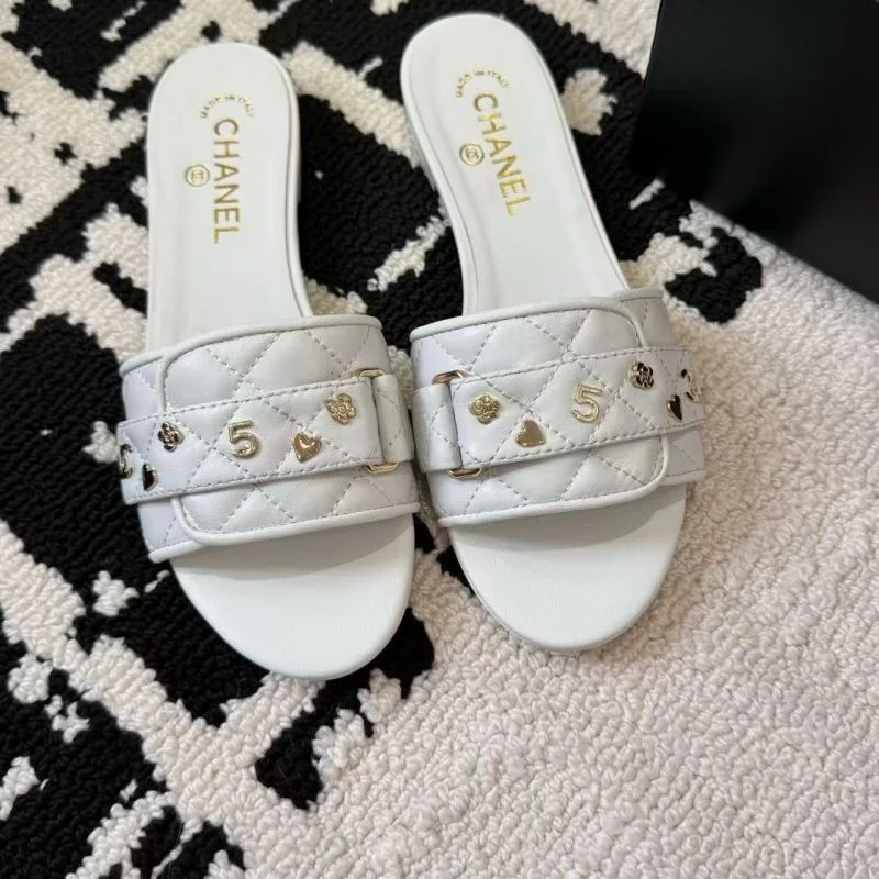 Inexpensive Chanel Slippers