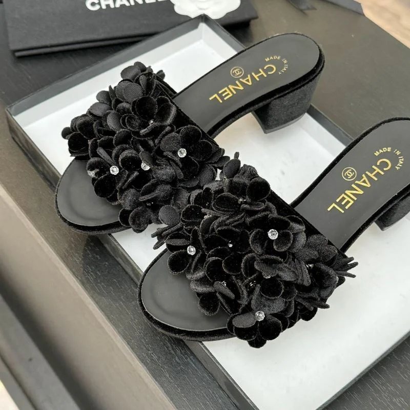 Accurate model Chanel Slippers