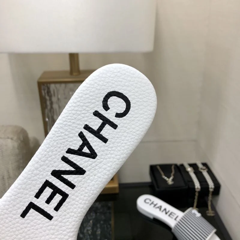 Mirror quality Chanel Slippers