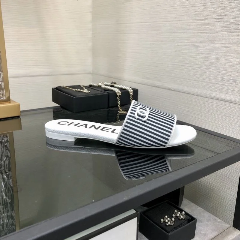Mirror quality Chanel Slippers