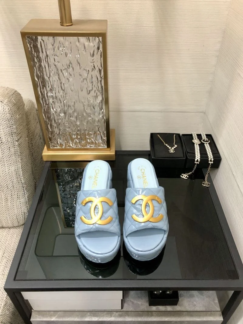 1:1 copy Chanel Slippers