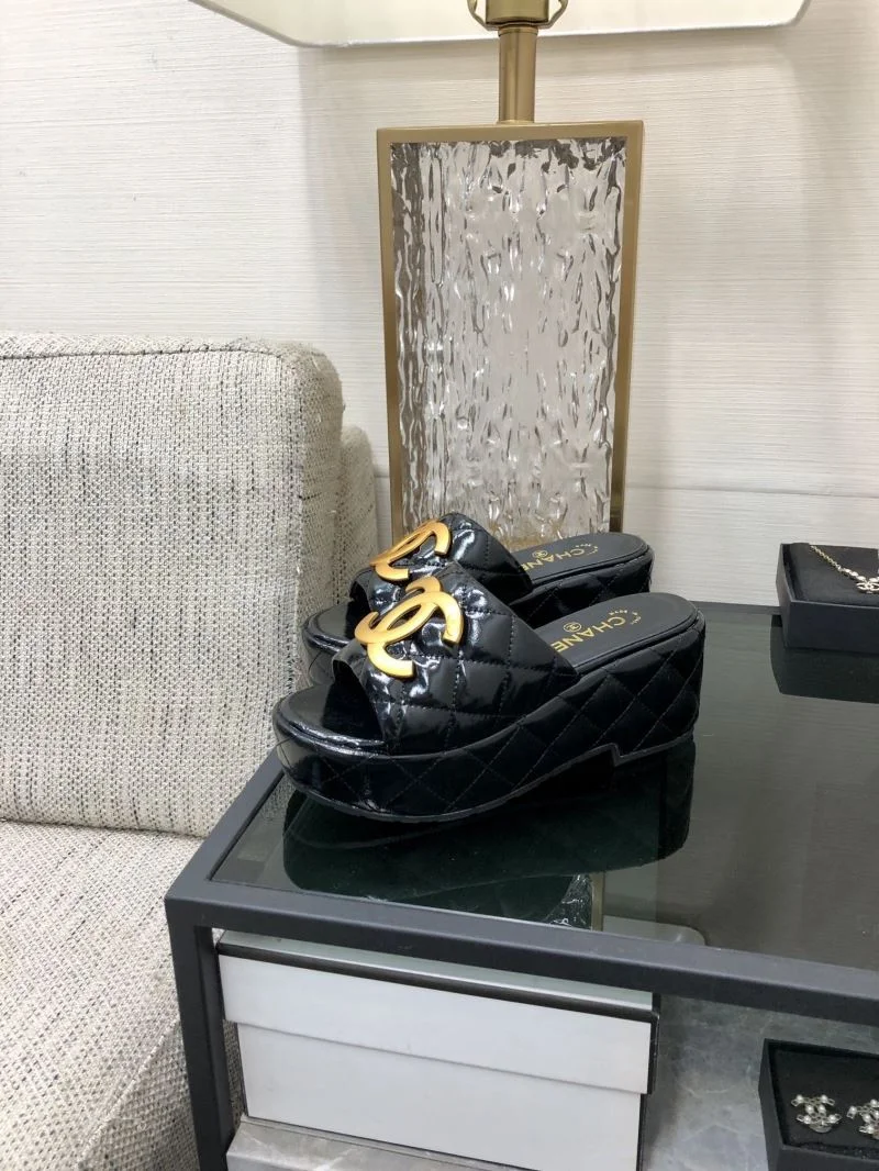 Accurate model Chanel Slippers