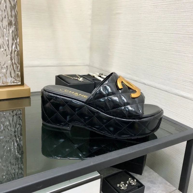 Accurate model Chanel Slippers