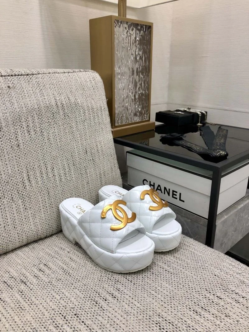 Exact replica Chanel Slippers