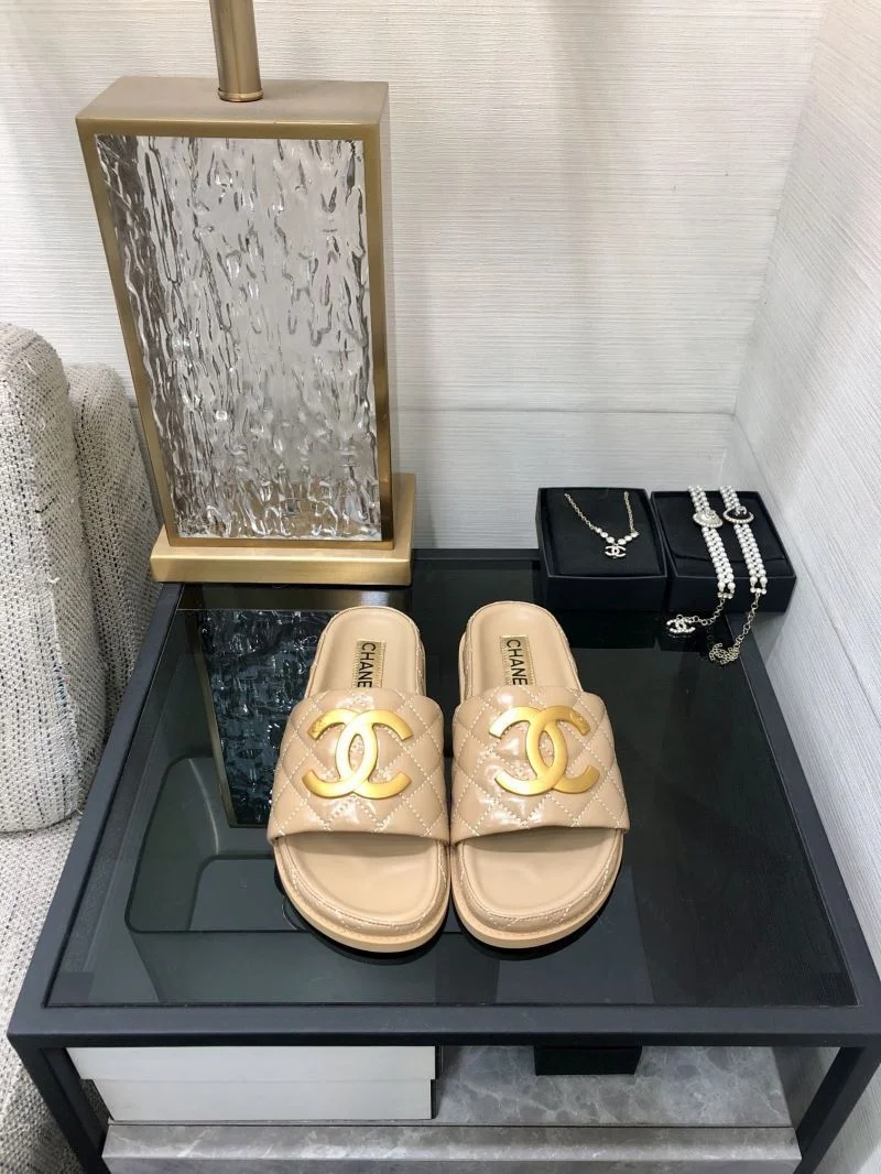 1:1 copy Chanel Slippers