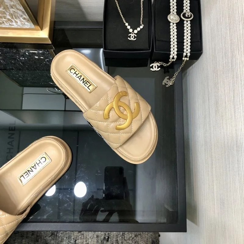 1:1 copy Chanel Slippers