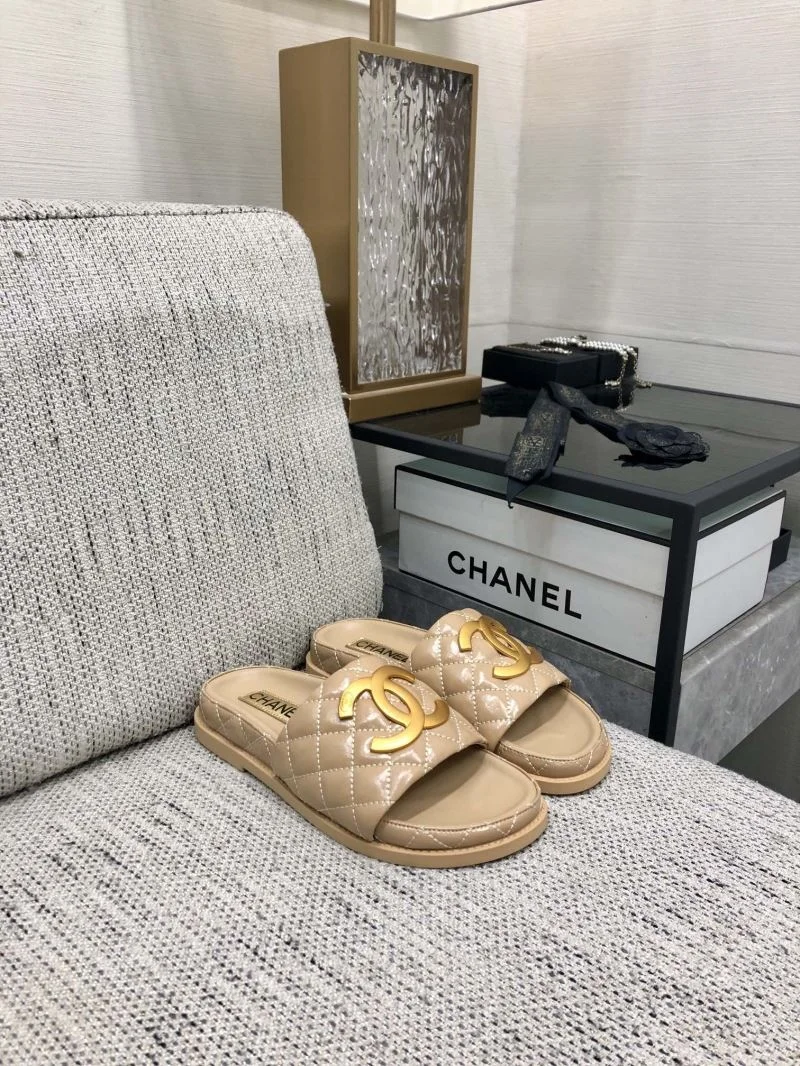 1:1 copy Chanel Slippers