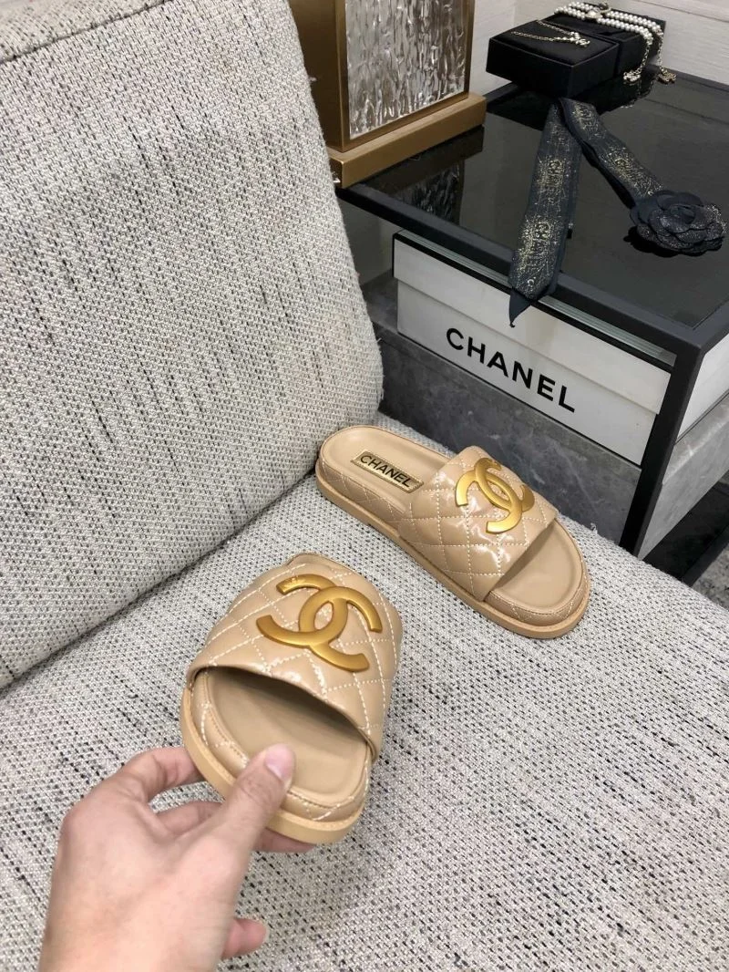1:1 copy Chanel Slippers