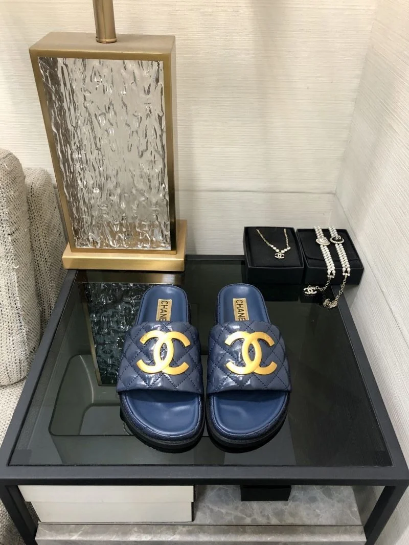 1:1 copy Chanel Slippers