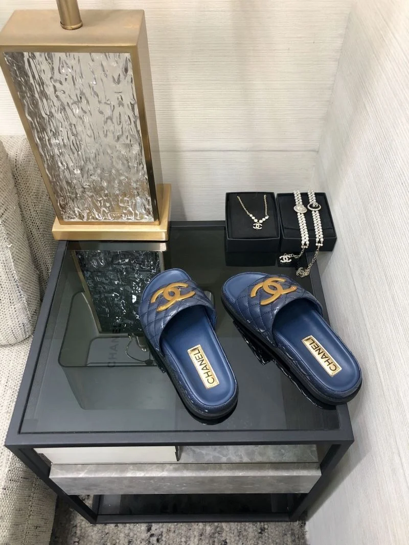 1:1 copy Chanel Slippers
