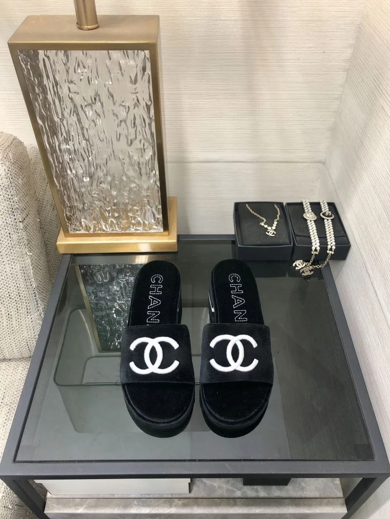 Exact replica Chanel Slippers