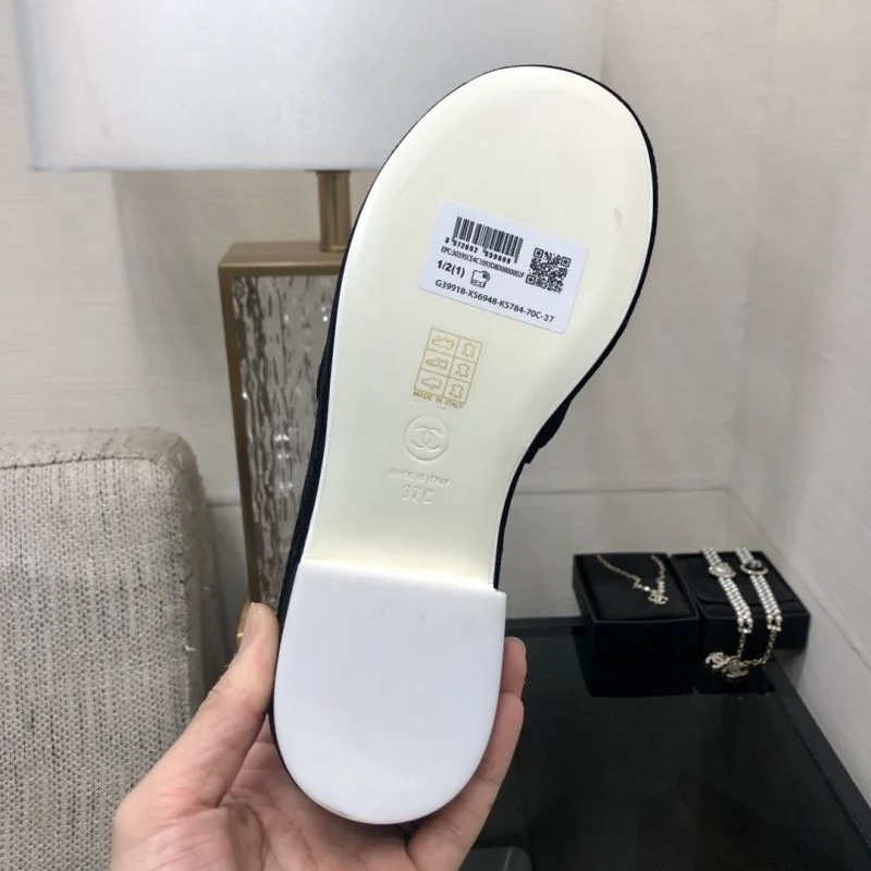 Exact replica Chanel Slippers