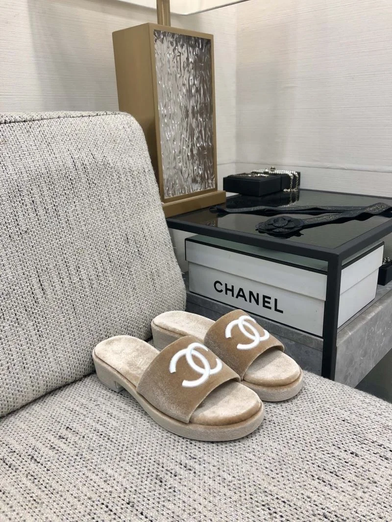 1:1 copy Chanel Slippers