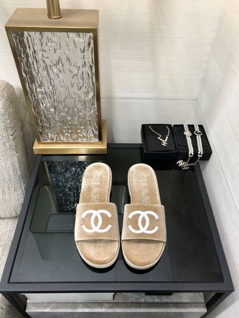 1:1 copy Chanel Slippers