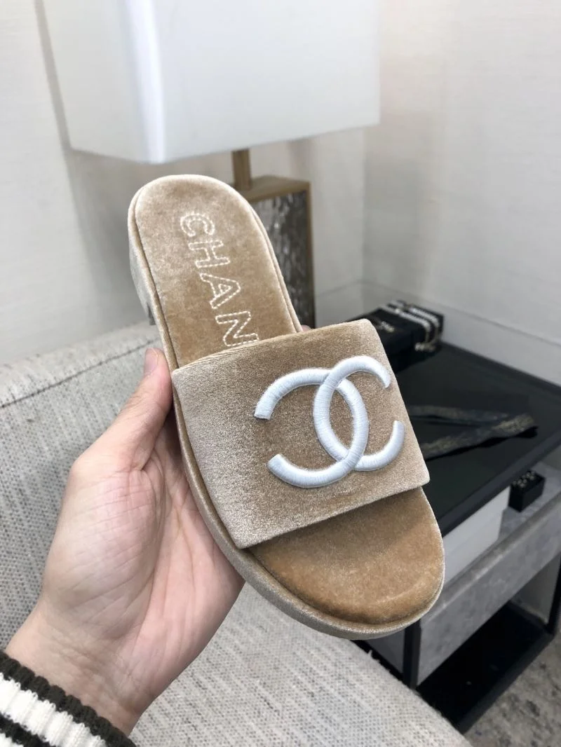 1:1 copy Chanel Slippers