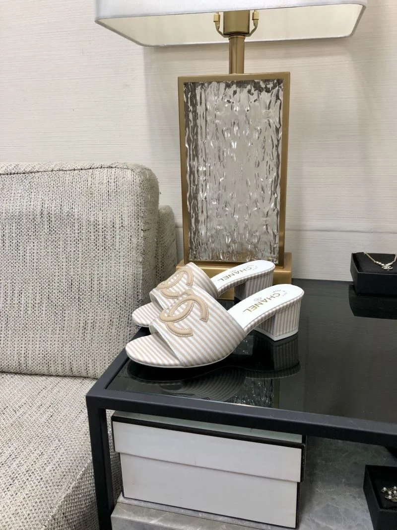 1:1 copy Chanel Slippers