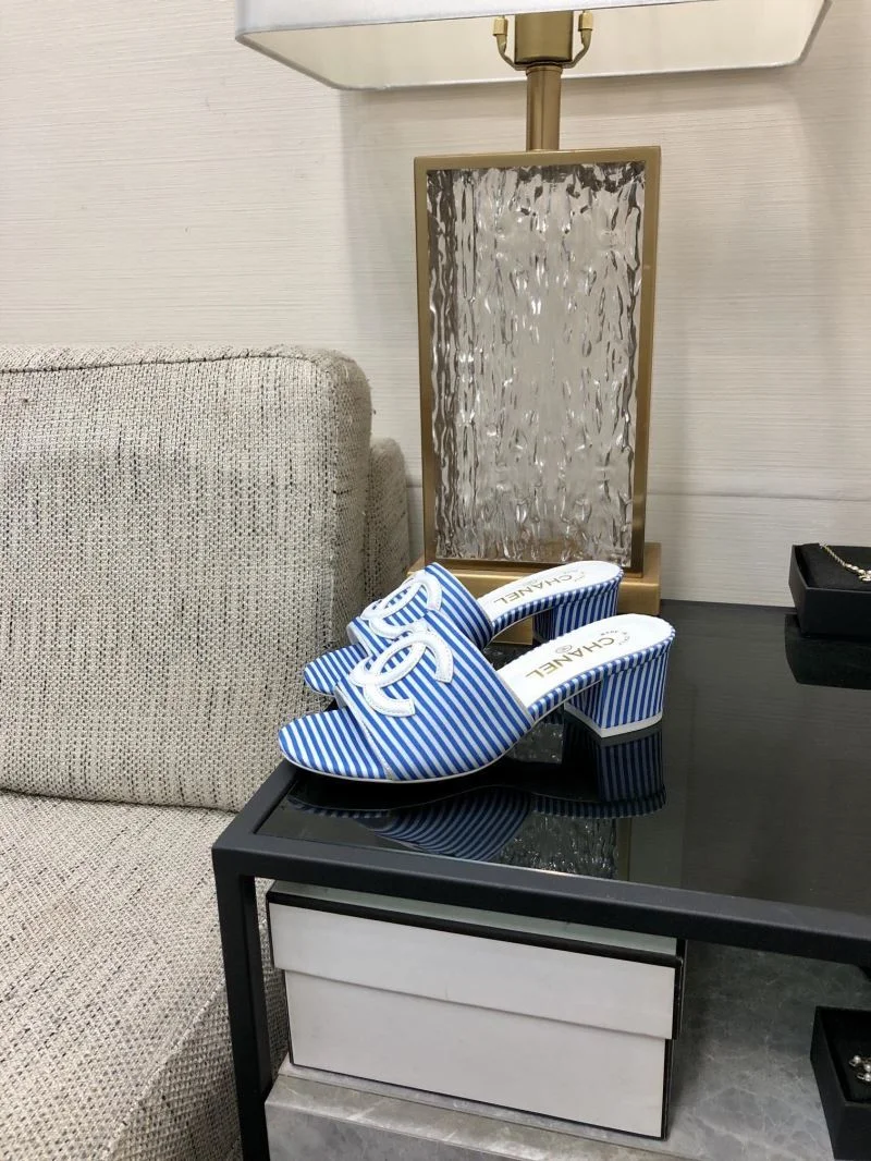 Low-cost Chanel Slippers