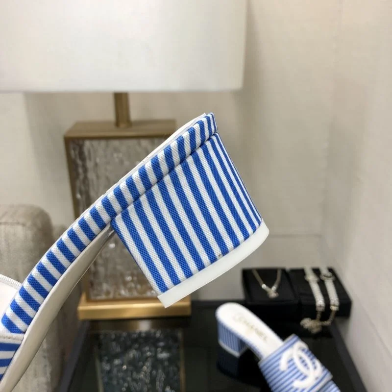Low-cost Chanel Slippers