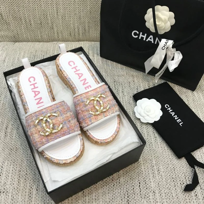 Accurate model Chanel Slippers