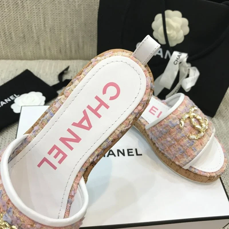 Accurate model Chanel Slippers