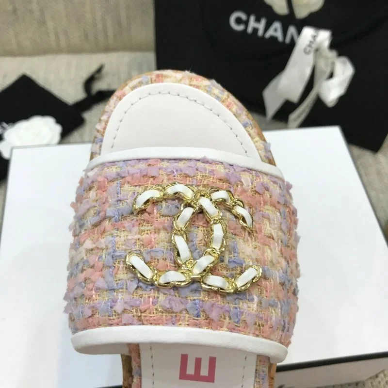 Accurate model Chanel Slippers