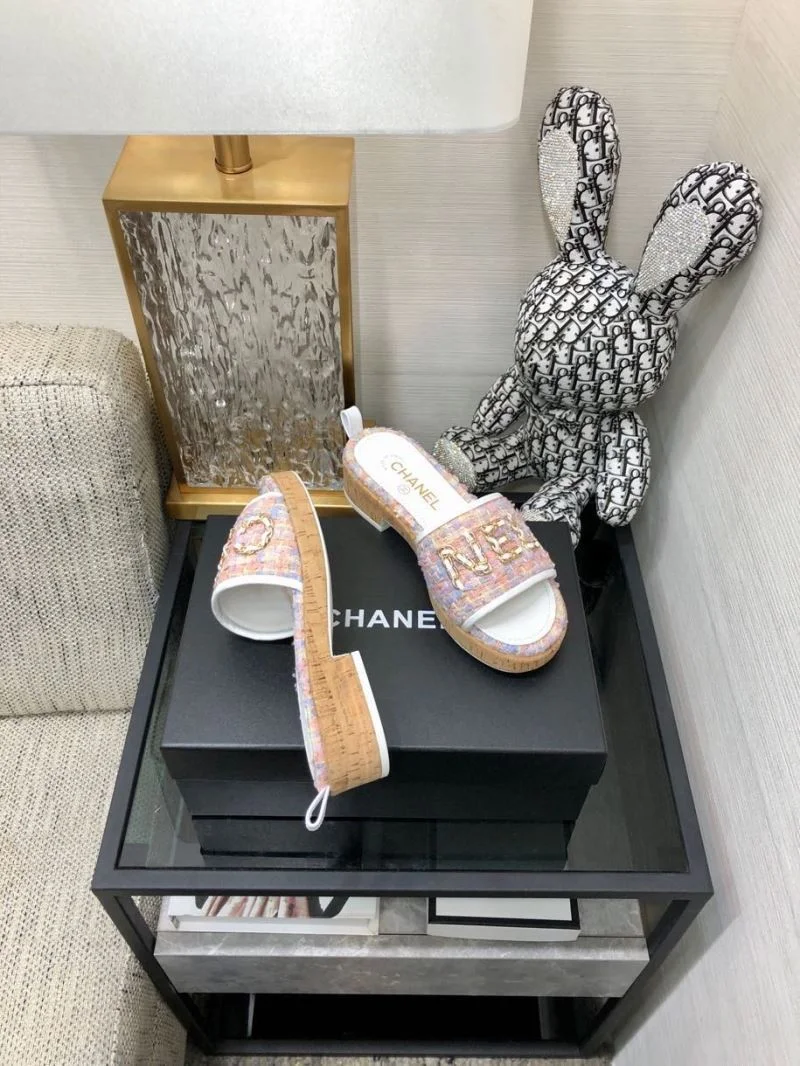 Mirror quality Chanel Slippers