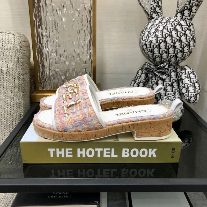 Mirror quality Chanel Slippers