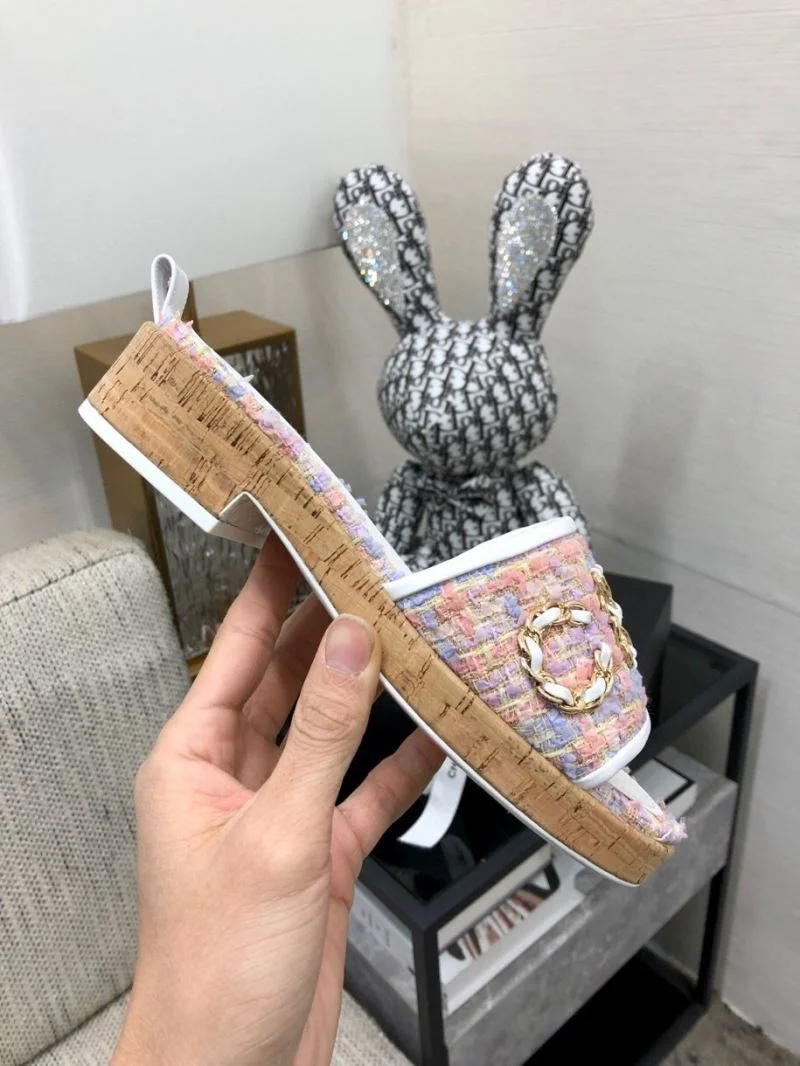Mirror quality Chanel Slippers