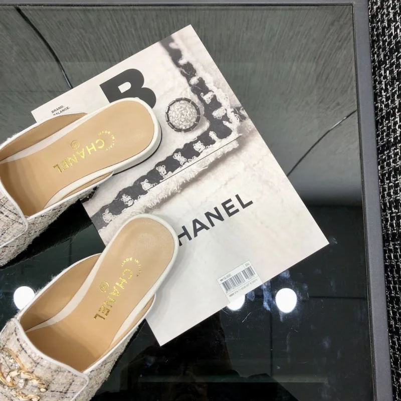 Brand-authenticated Chanel Slippers