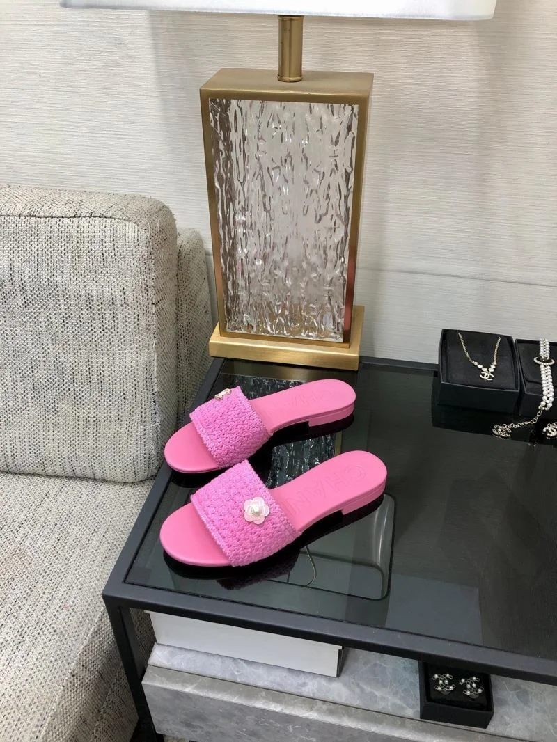 Top match Chanel Slippers