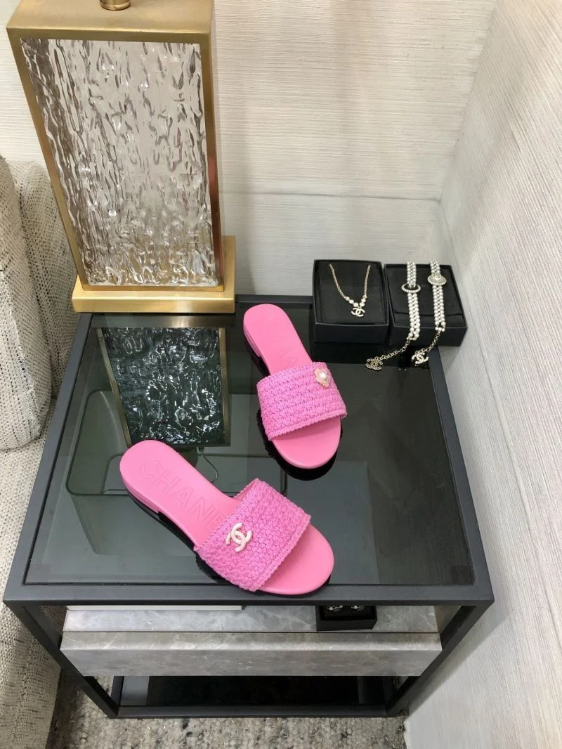 Top match Chanel Slippers