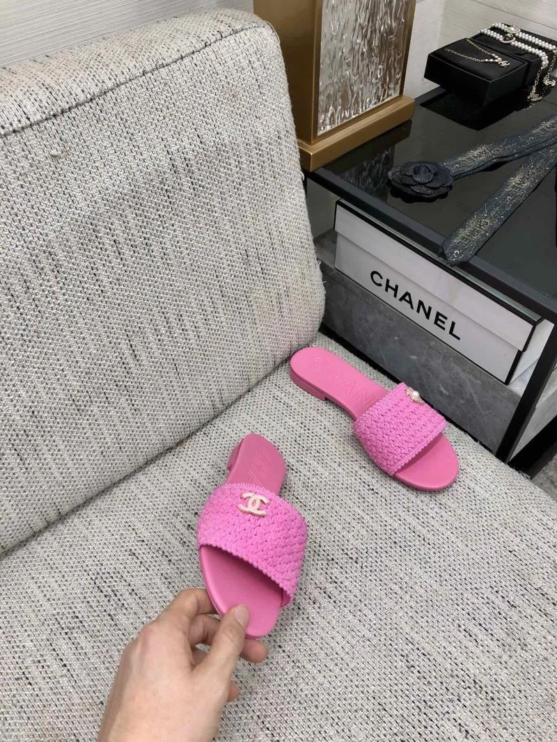 Top match Chanel Slippers