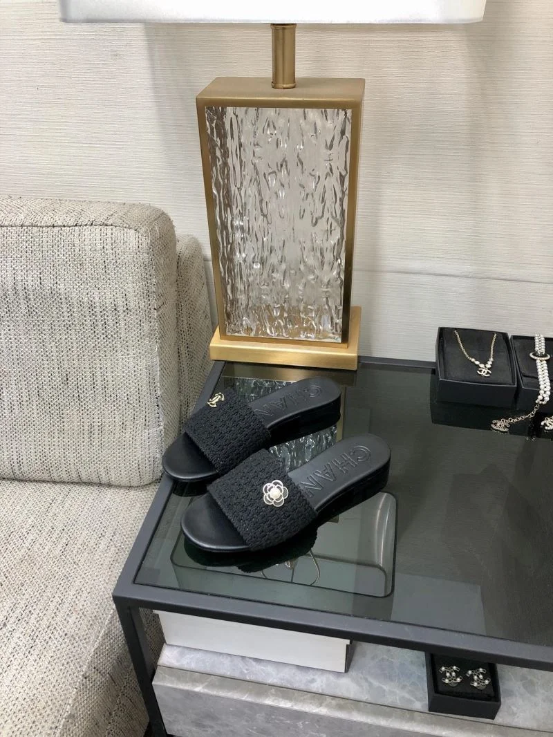 Bargain Chanel Slippers