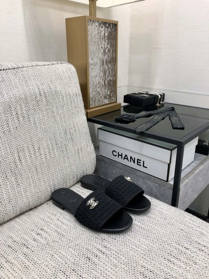 Bargain Chanel Slippers