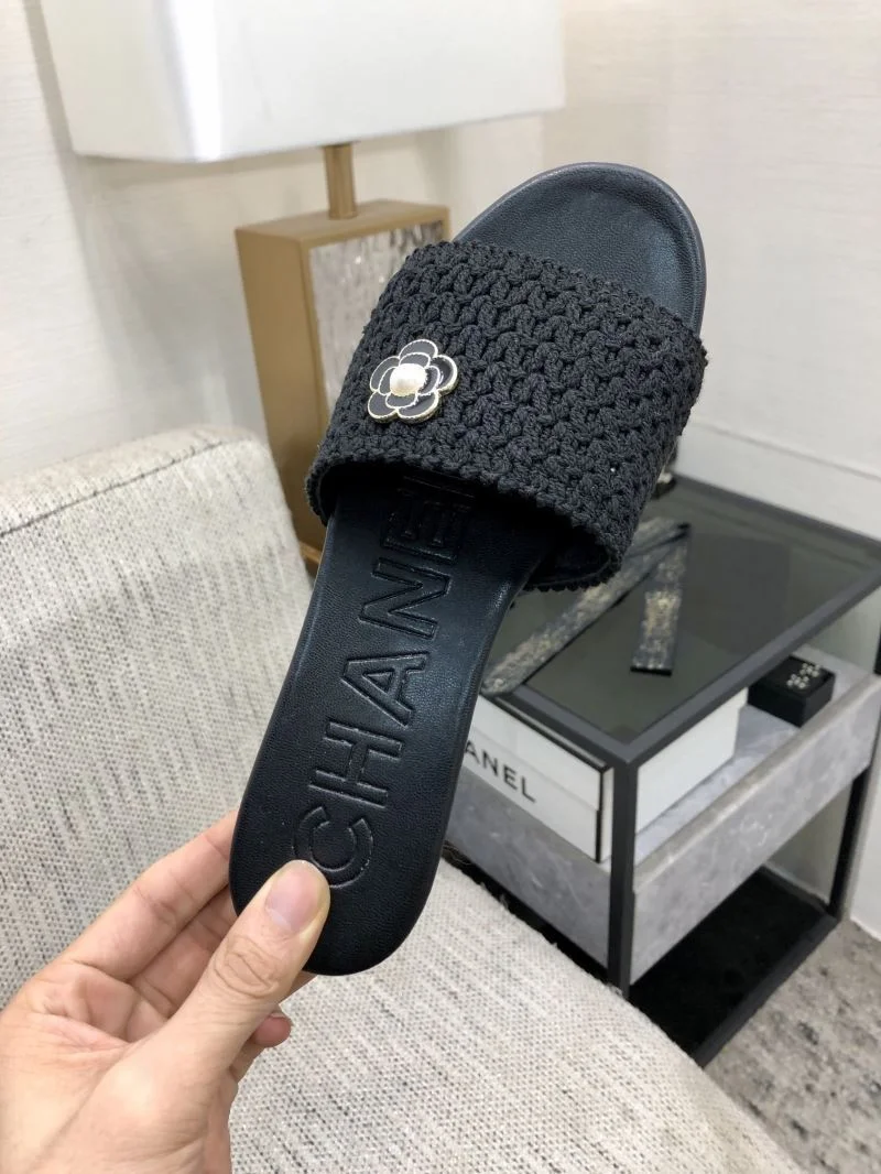 Bargain Chanel Slippers