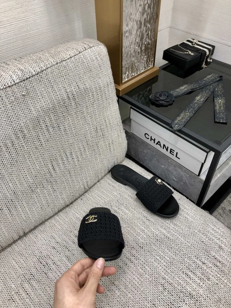 Bargain Chanel Slippers