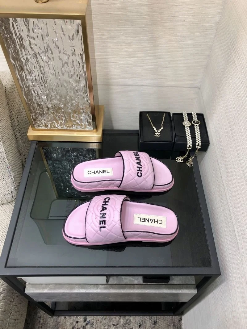 Bargain Chanel Slippers