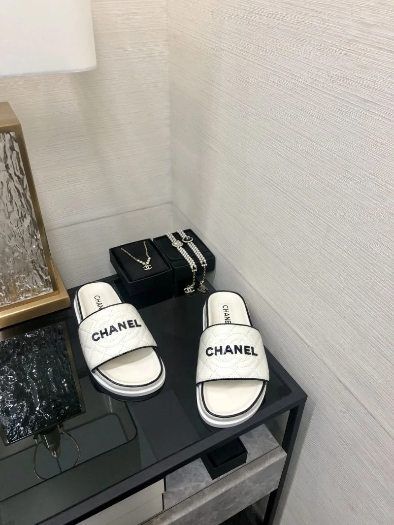 Precise copy Chanel Slippers