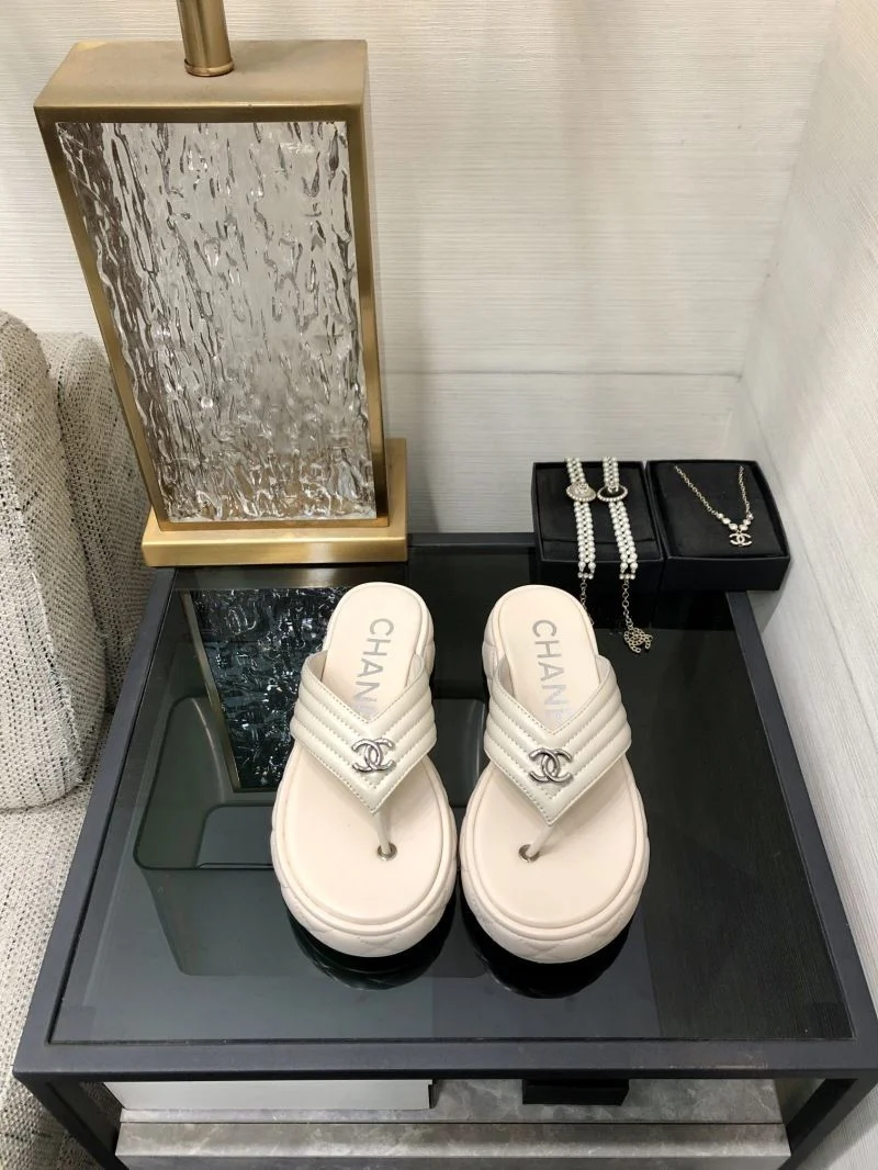 Brand-original Chanel Slippers