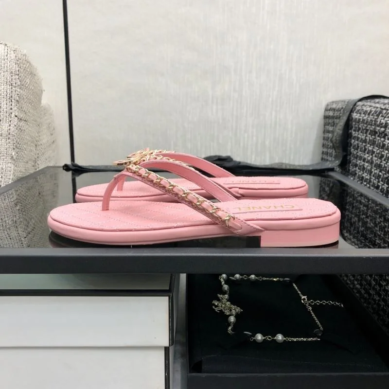 Top match Chanel Slippers