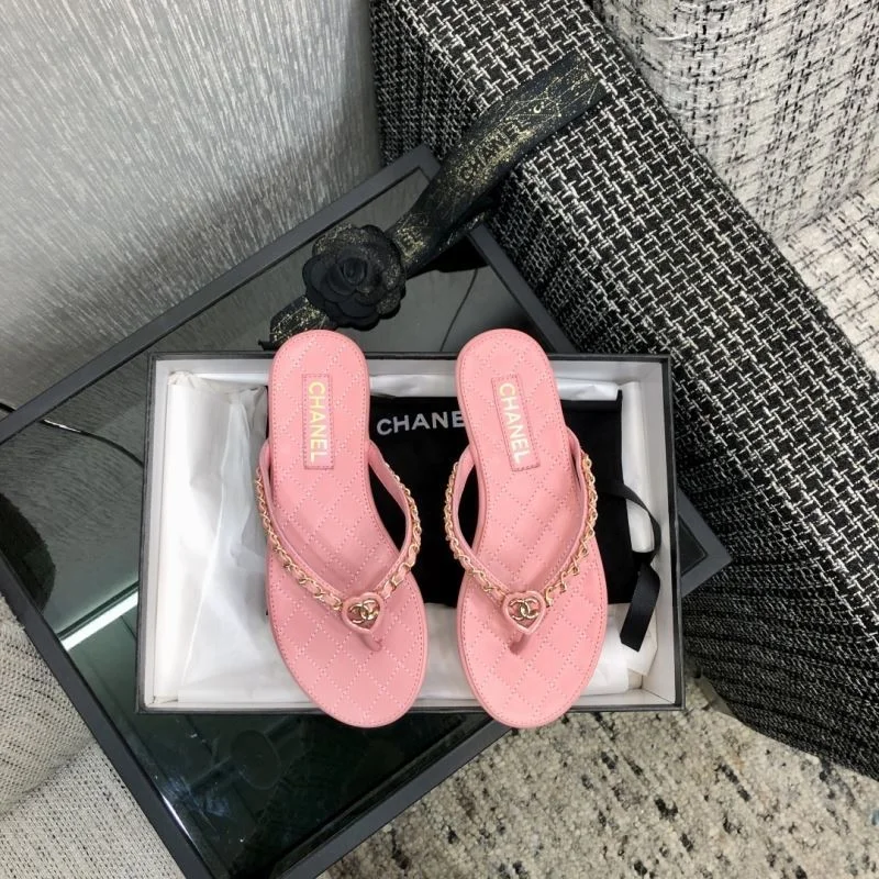 Top match Chanel Slippers