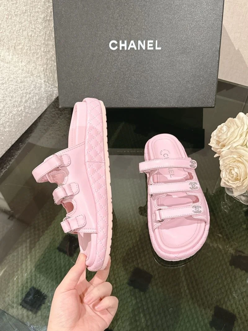 Top match Chanel Slippers