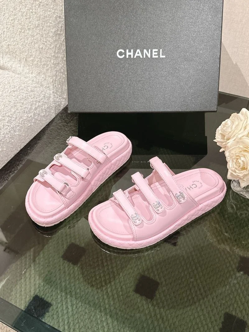 Top match Chanel Slippers