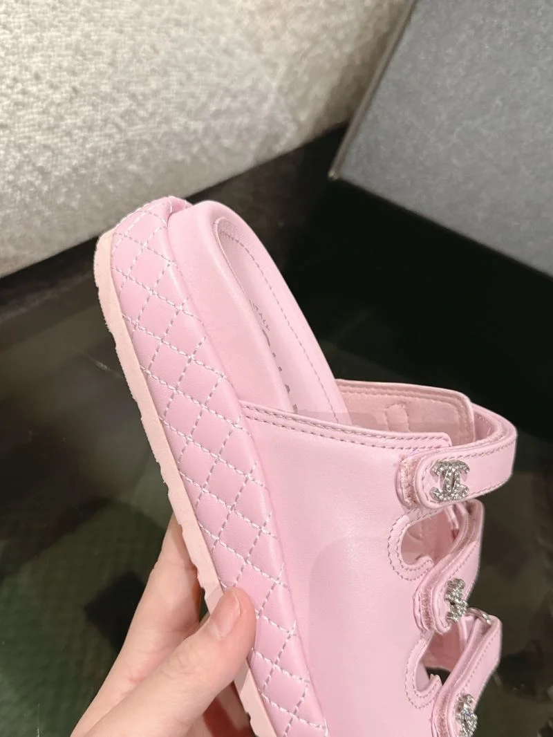 Top match Chanel Slippers