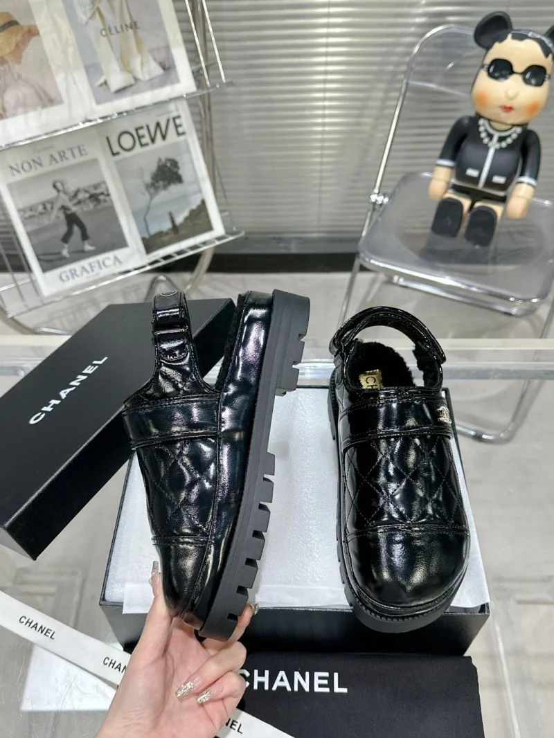 Brand-original Chanel Slippers