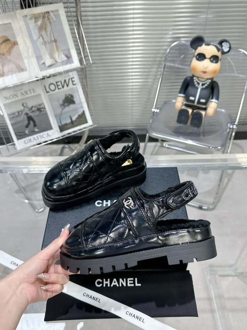 Brand-original Chanel Slippers