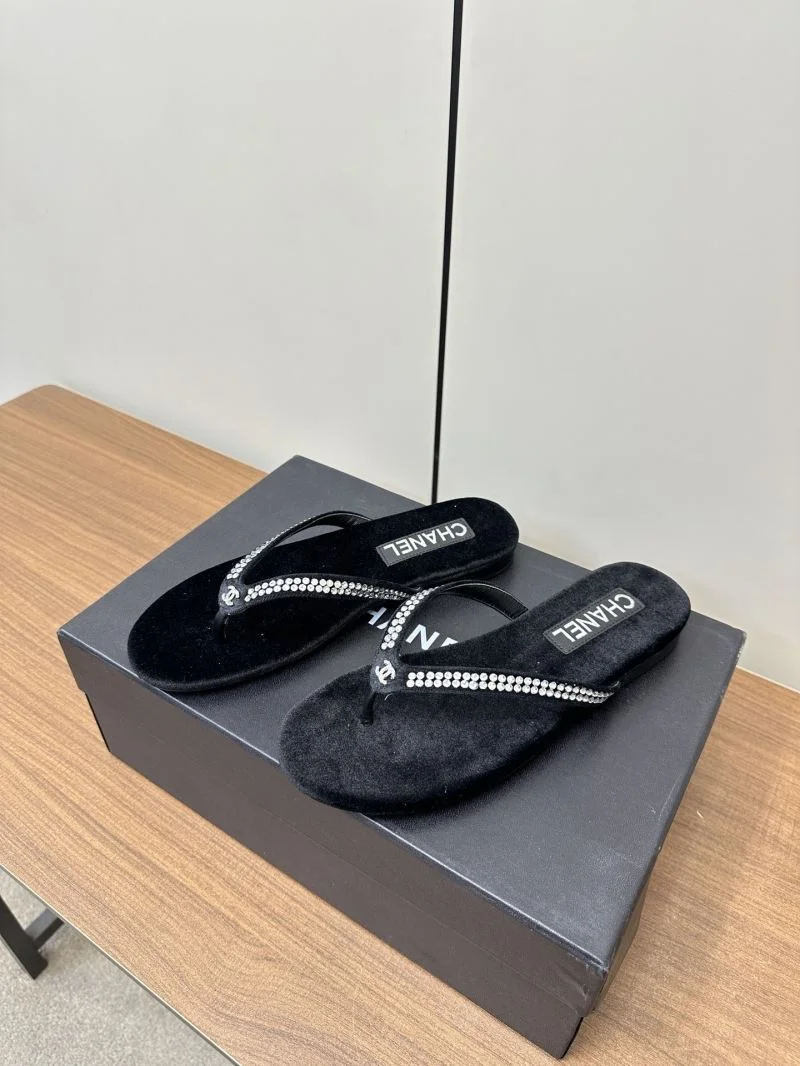 Mirror quality Chanel Slippers